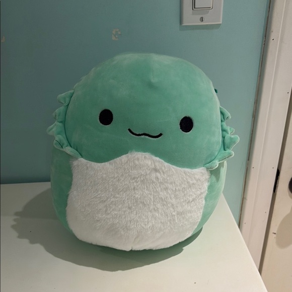 Squishmallows | Toys | Squishmallows Green And White Stuffed Axolotl ...